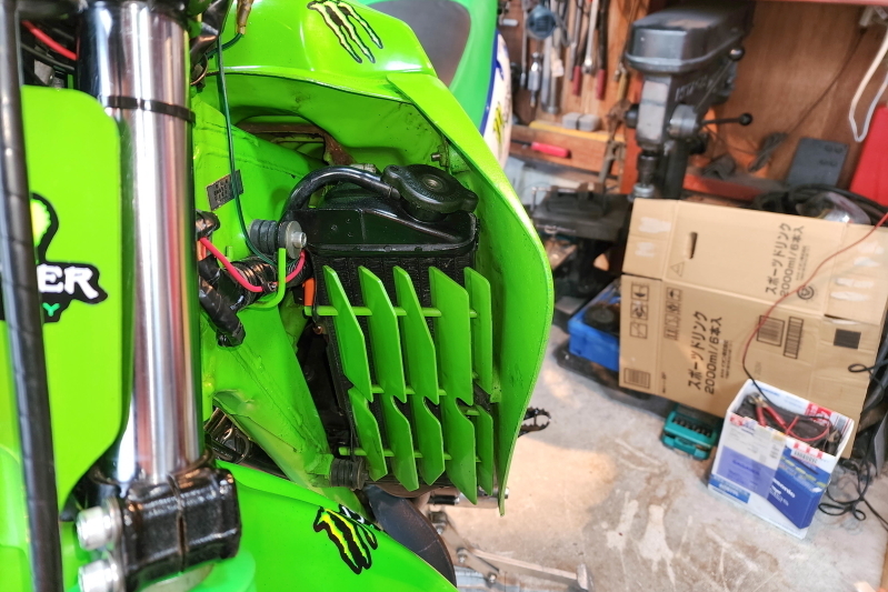 「KMX200」(ラジエターバルブ/PIAA SV54): K'sの部屋へようこそ!